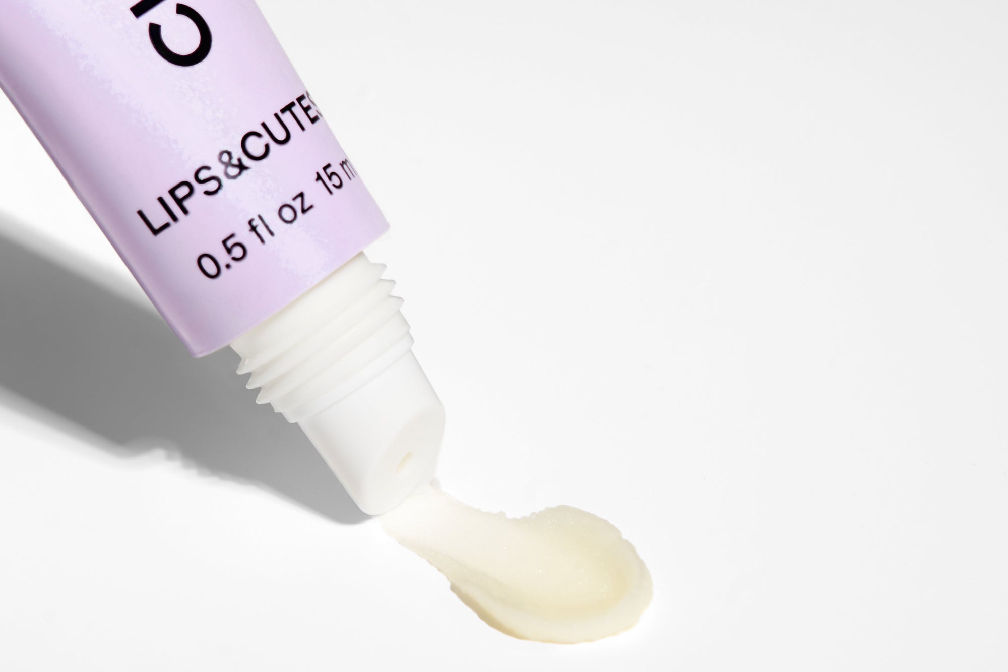 Cold Sore vs. Lip Pimple: How to Tell the Difference | Clearstem ...