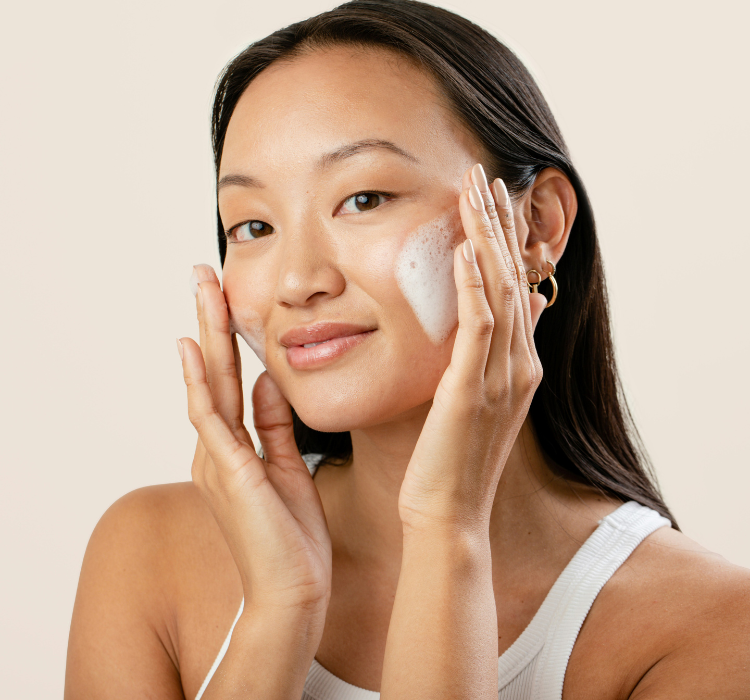 Cleanser vs. Face Wash: Understanding the Key Differences | CLEARSTEM